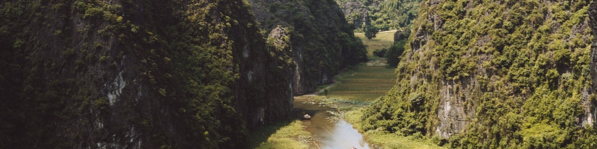 #springfun who can spot the boat?