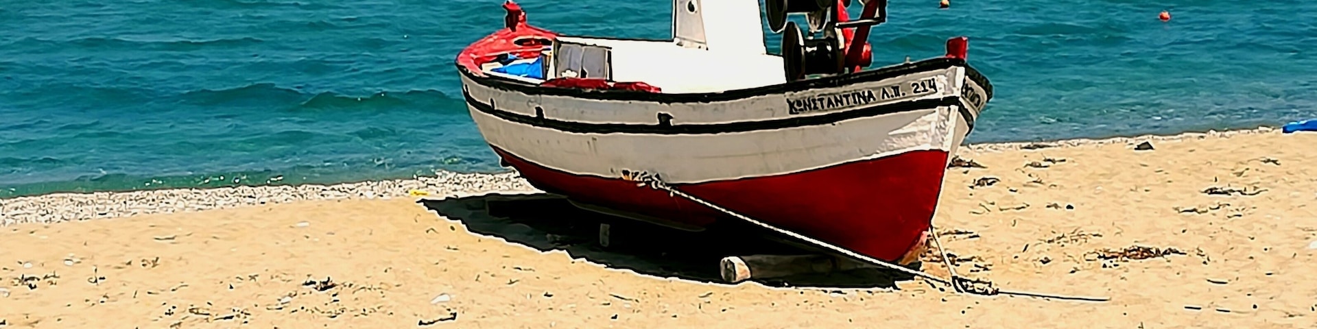 Fisher boat, so lonely so tranquil!
So many interesting stories to tell.
Moment in time!
#TroveOnTuesday