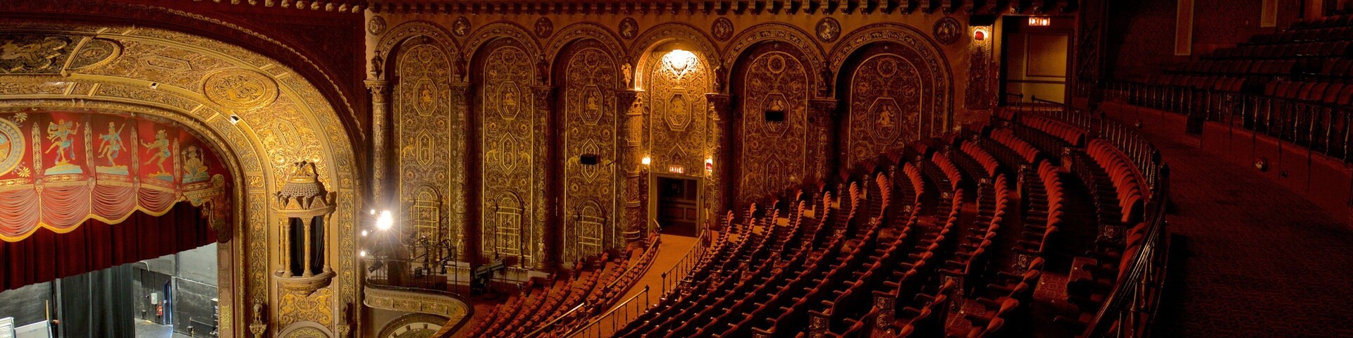 Landmark Theatre caracterizando cenas de teatro, vistas internas e elementos de patrimônio