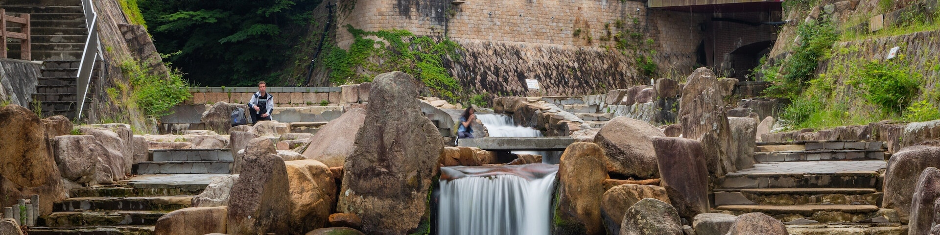 Arima Hot Springs which includes a garden and a river or creek