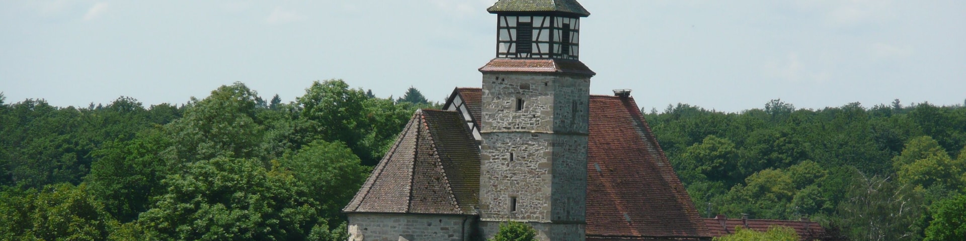 Evangelische Marienkirche in Mauren (romanisch 11/12. Jahrh., Turm, Chor im 14. Jahrh., gotisches Schiff 1470)
