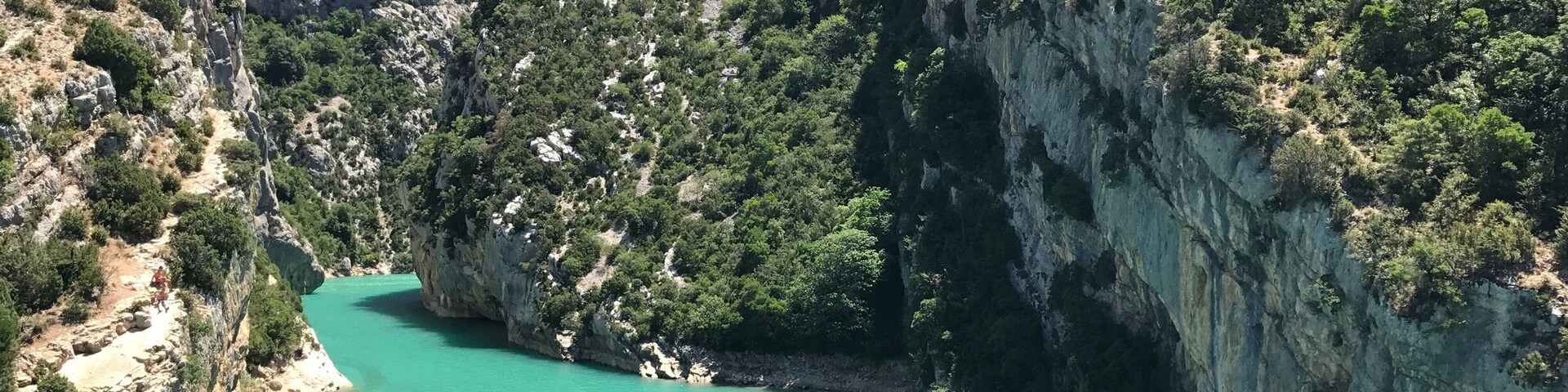 Beautiful, beautiful, beautiful! Gorges du Verdon. Take a kayak or a small boat and enjoy