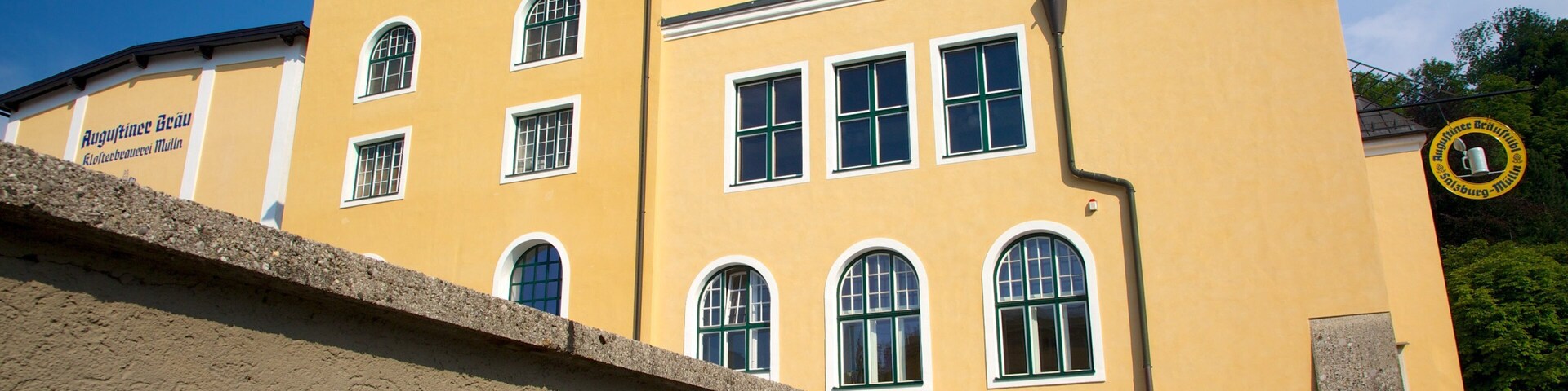 Cervejaria Augustiner que inclui elementos de patrimônio