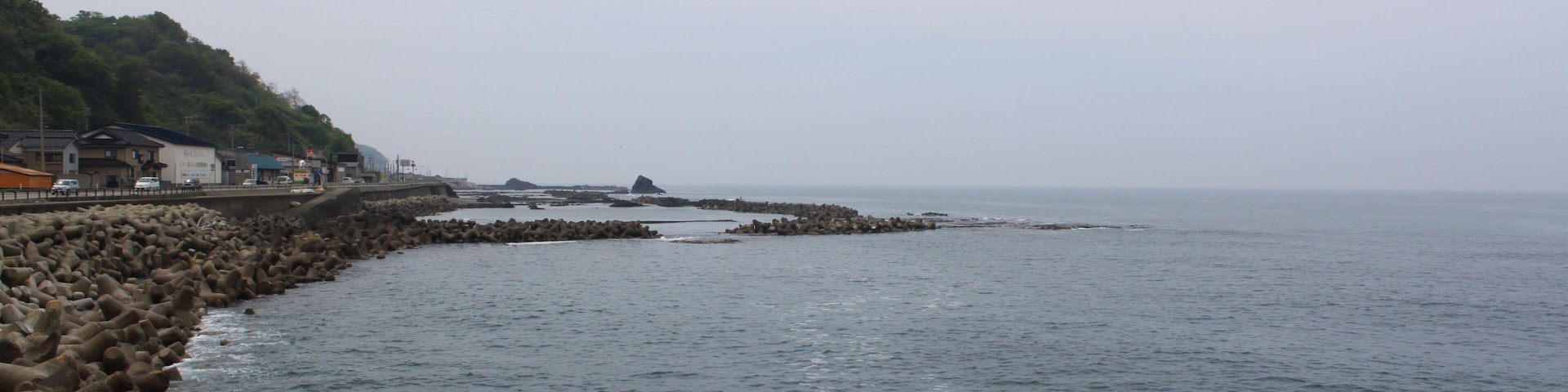 あつみ温泉駅付近の風景