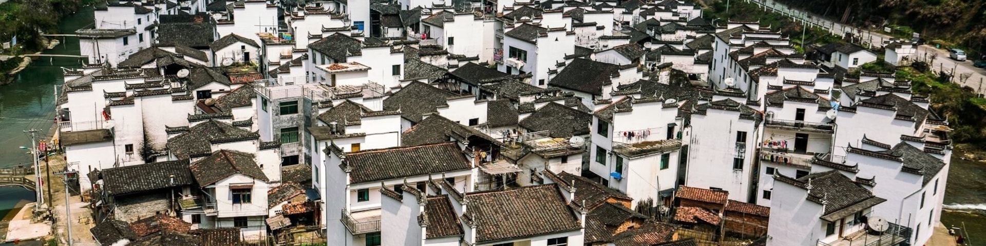 The Most Round Village In The World II JuJing 菊徑 -China
"人生過客匆匆,相機抓住每個剎那,與我擦肩而過的人和事"