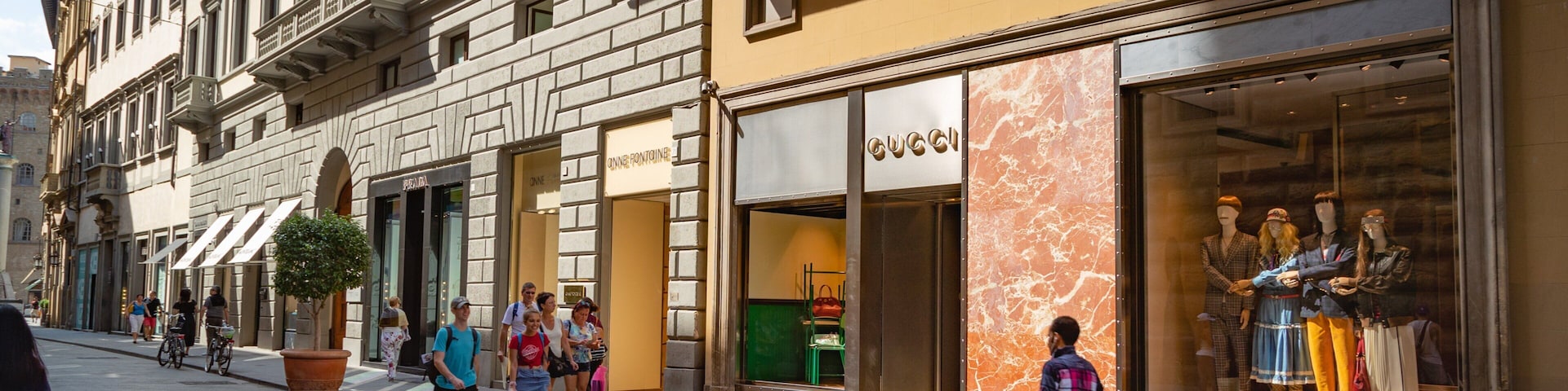 Via de\' Tornabuoni featuring street scenes