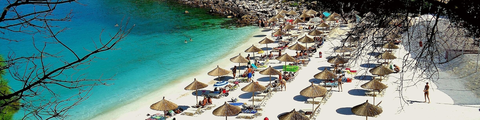 You heard people are talking about the most beautiful beach on Thasos that is made of white marble and turquoise sea watercolor. You think that you will never find this beautiful beach!
But when it's finally in front of you,you become speechless
#Greece#beach#sun
#Beachtips
#BVSBlue Photo Contest