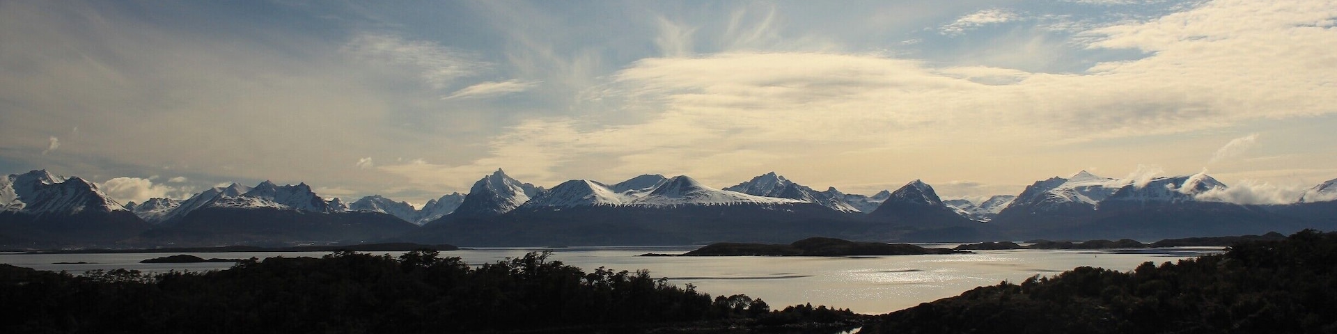 Unbelievable view snapped from the back of a pick up truck on the way to the police station to register our arrival.