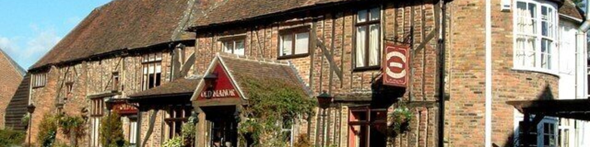 Wylliott's Manor, Potters Bar. Formerly a Manor House now a pub/restaurant. This is almost certainly the finest building in Potters Bar. Sometimes spelt : Wyllyott's