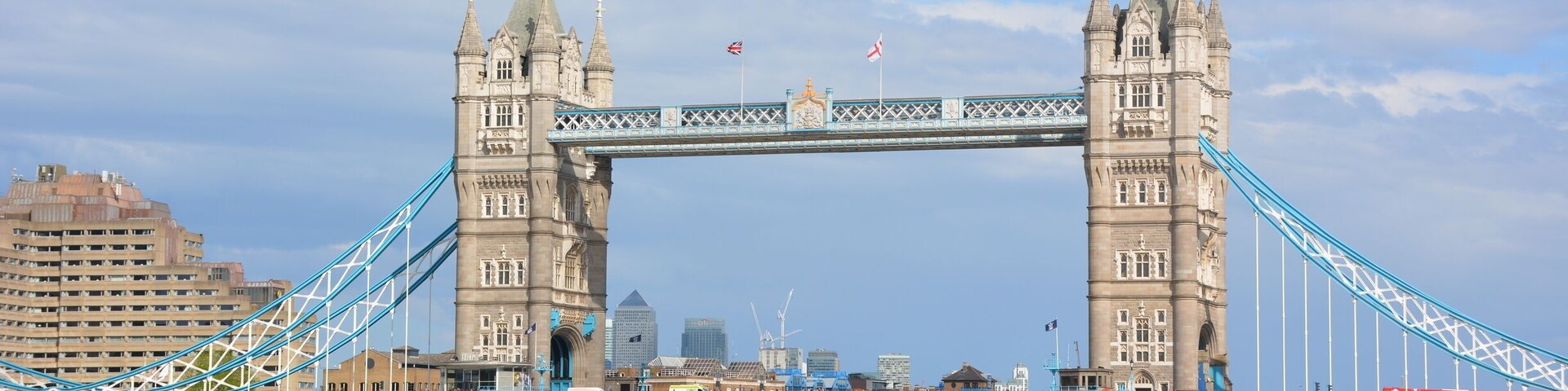 No Introduction It's famous Tower Bridze of London