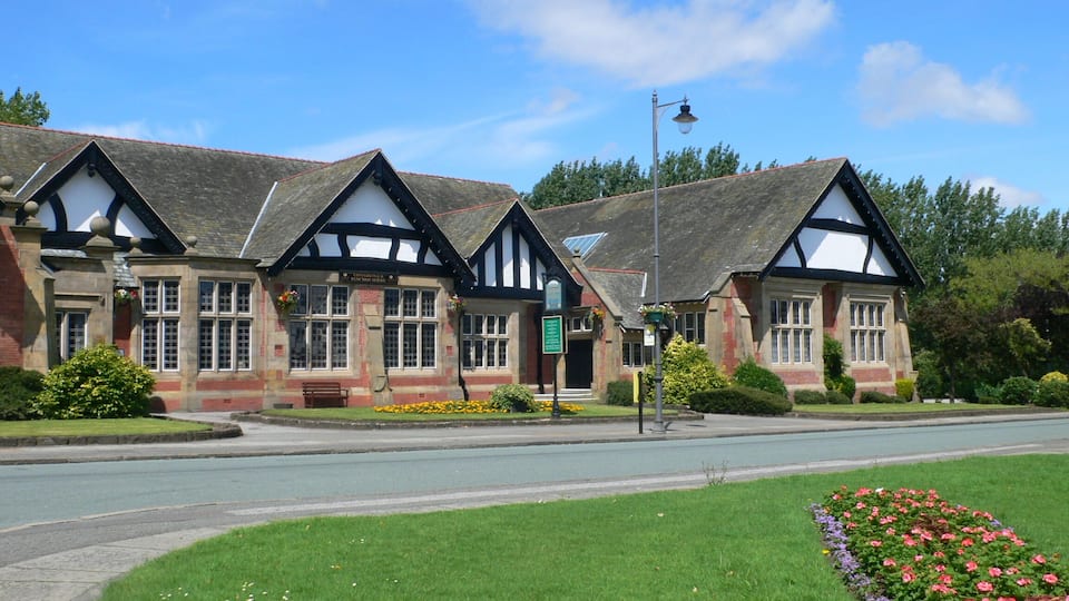 Photograph of Hulme Hall, Port Sunlight, Merseyside