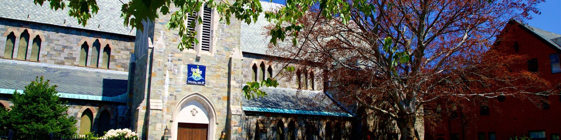 Cathedral Church of Saint Luke featuring a garden and heritage architecture