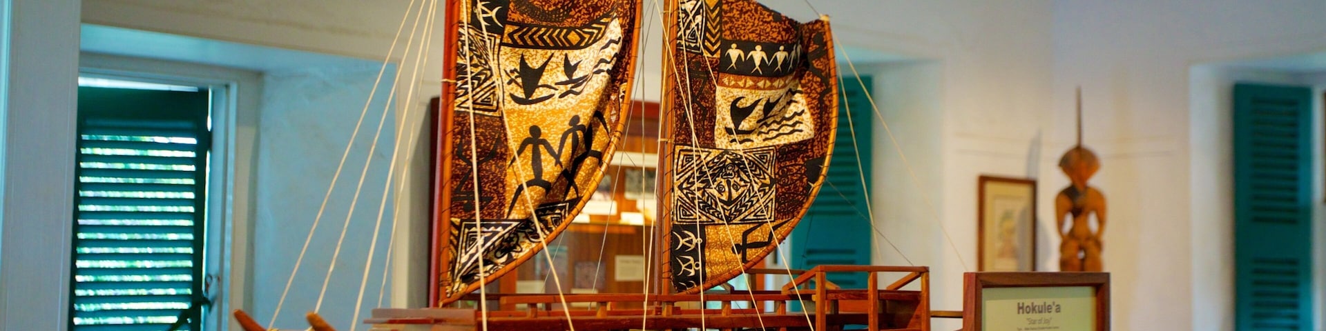 Bailey House Museum showing interior views