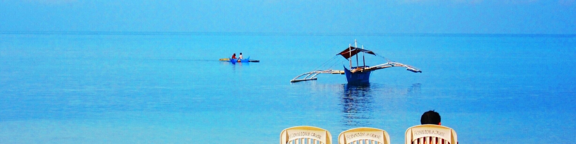 Can you spot the thin #blue line that separates the sea from the sky? This scenic spot is located in the southern part of Negros Island in the Philippines.