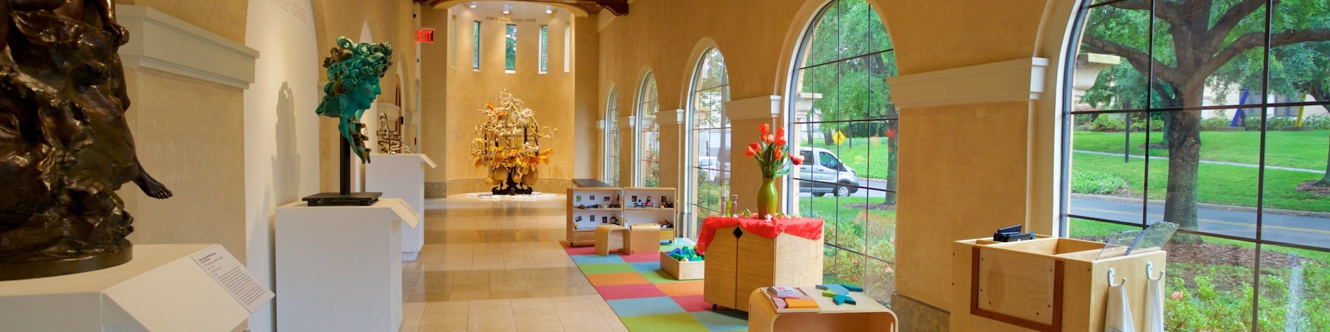 Cornell Fine Arts Museum showing interior views and art