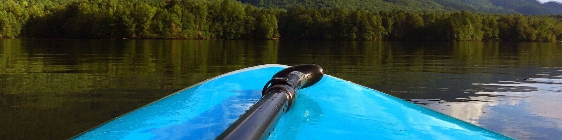 Very peaceful lake nestled high in the Appalachian Mountains. Awesome place to paddle around and enjoy the outdoors. There is a 3.2 mile multi-use trail around the lake to hike or bike on with plenty of views of the surrounding mountains.
Bring your camping gear, paddleboard, kayak, canoe, mountain bike, hiking shoes and enjoy yourself!