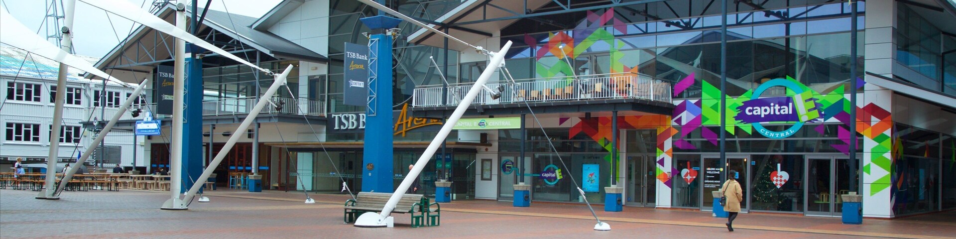 TSB Arena que inclui arquitetura moderna