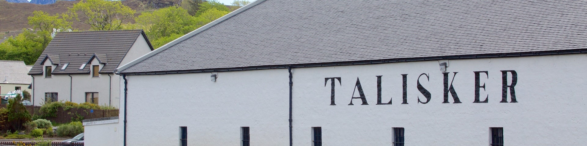 Destilaria Talisker mostrando elementos de patrimônio