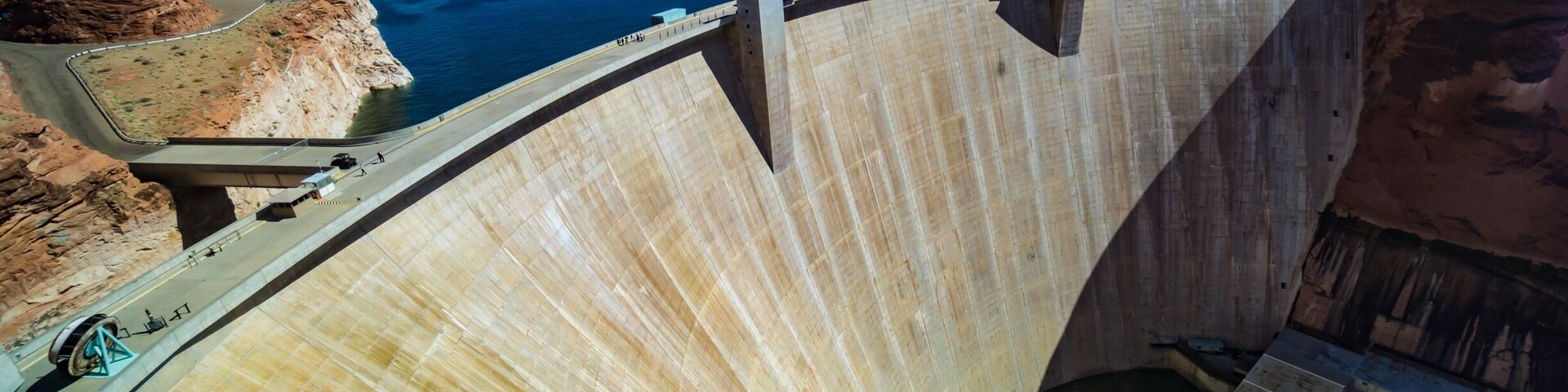 One great dam I have seen. This can generate around 4 billion kWh of electricity.