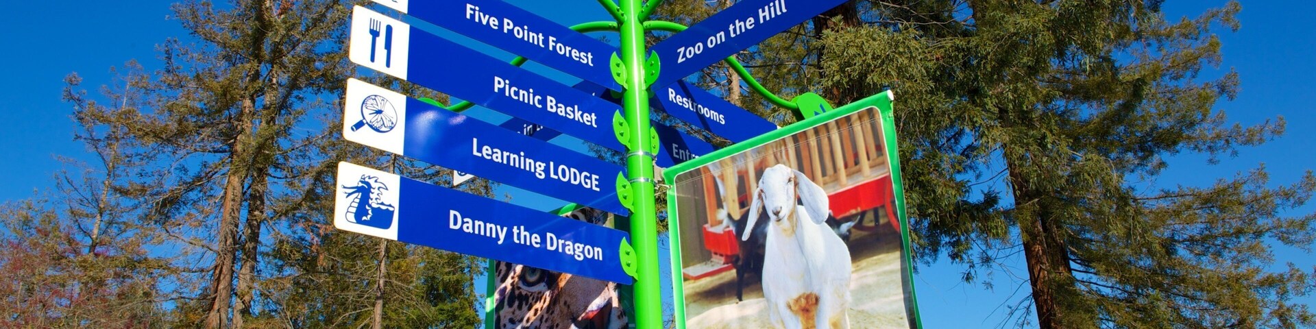 Happy Hollow Park and Zoo which includes signage and zoo animals