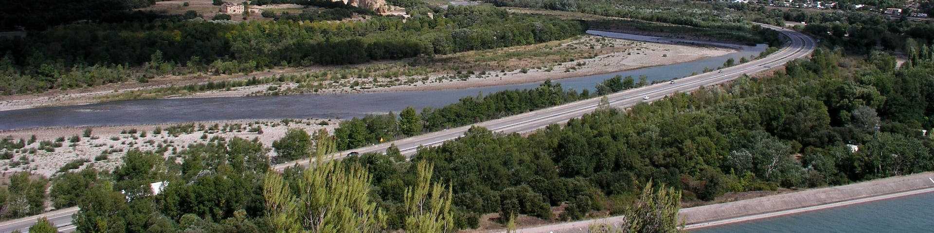 La vallée de la Durance avant la clue de Mirabeau.