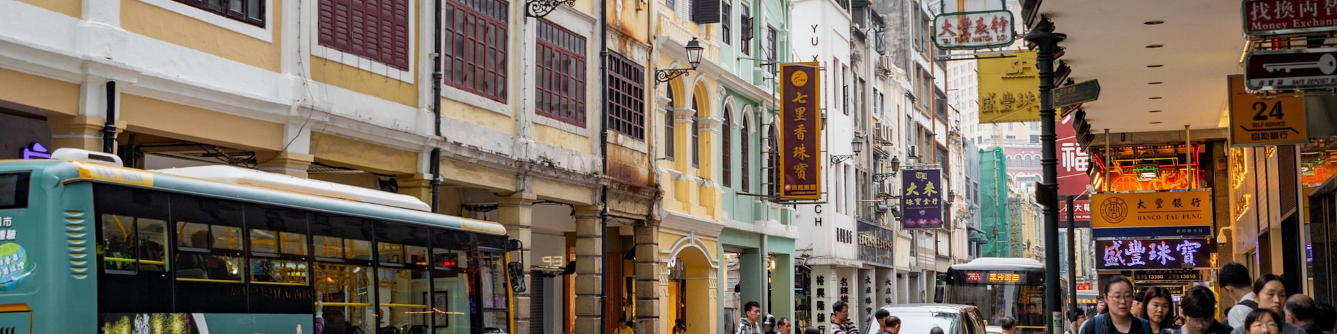 Almeida Ribeiro Street which includes a city and street scenes