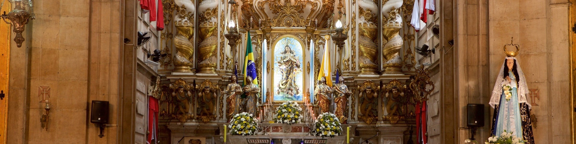 Nossa Senhora de Conceicao da Praia Church which includes interior views, religious elements and a church or cathedral