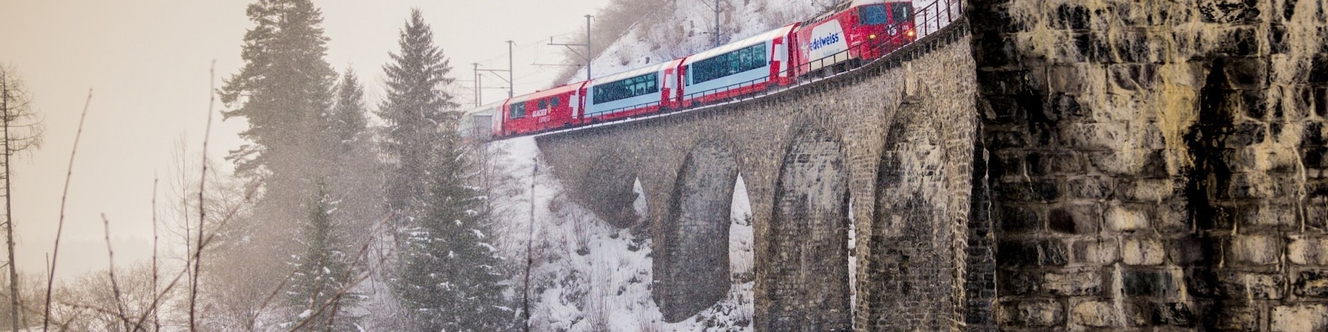 Landwasserviadukt with a #red train. My #TroverTips