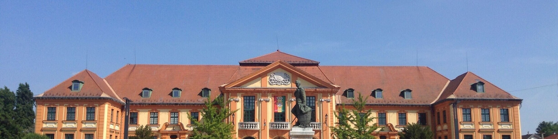 The Major's office in the Hungarian town of Komarom. A very colourful example of Austro Hungarian architecture.
#Blue