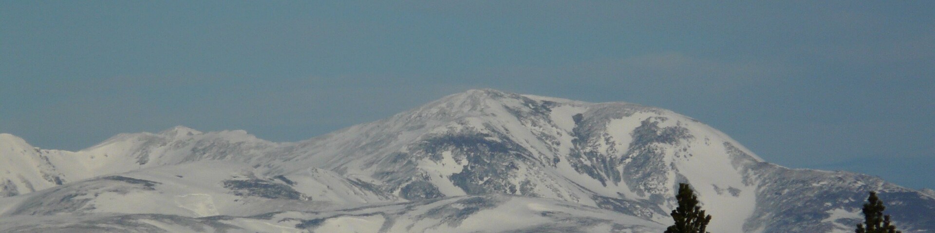 This is a a photo of an emblematic summit in Catalonia, Spain, with id: