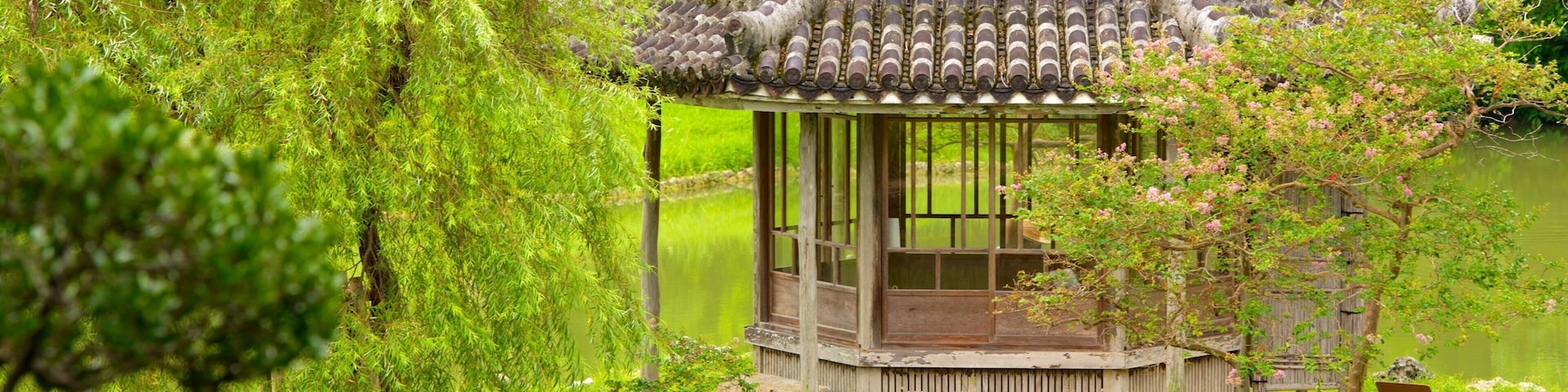 Jardim Shikinaen mostrando arquitetura de patrimônio