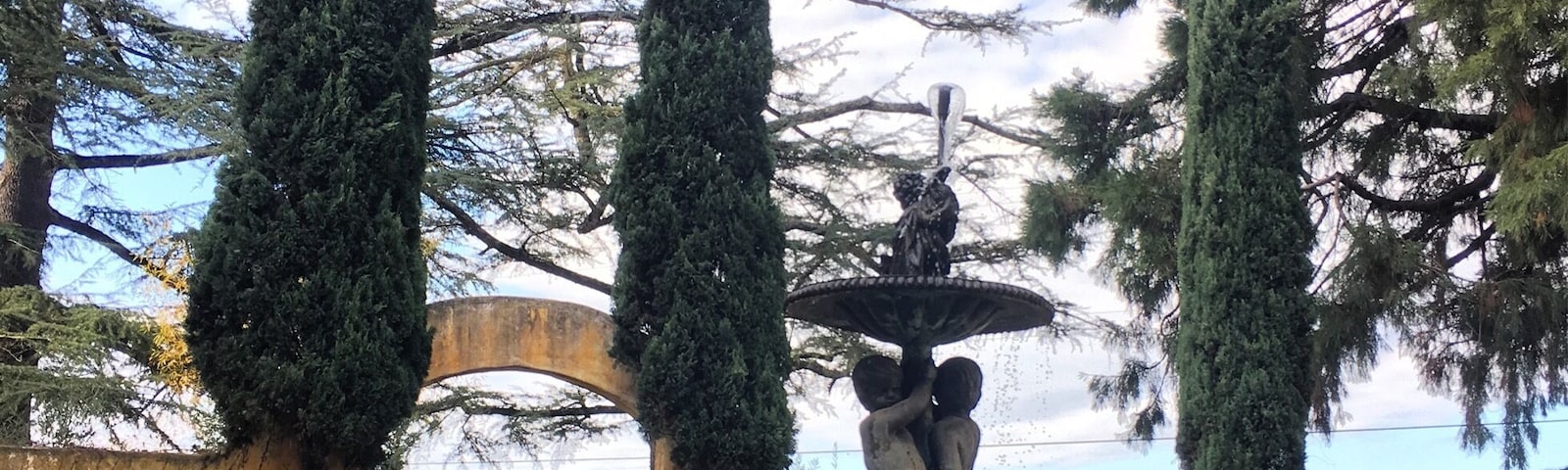 Andretti has some nice surrounding Mediterranean gardens and interior rooms perfect for hosting an intimate private party.