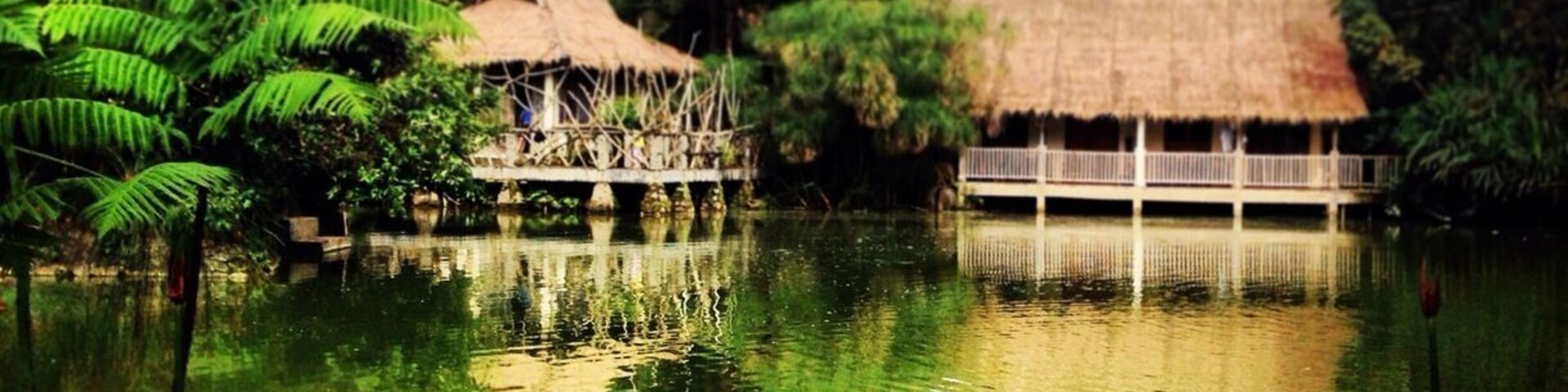 Set on the slopes of Bandung's lush green,
Sapulidi Cafe & Resort is truly one with nature.
Perfect tranquility with modern convenience,
the heart of nature's escape in fashionable luxury,
only 20 minutes from the hub of the city.
Sapulidi Cafe & Resort offers you
the incomparable beauty of Bandung mountainous nature
combined with traditional javanese ambience
and international / oriental cuisine.
Escape the strenuous, routine of everyday hustle.
Embrace the early morning sun.
Savor the dew and the scent of fresh grass on your doorstep.