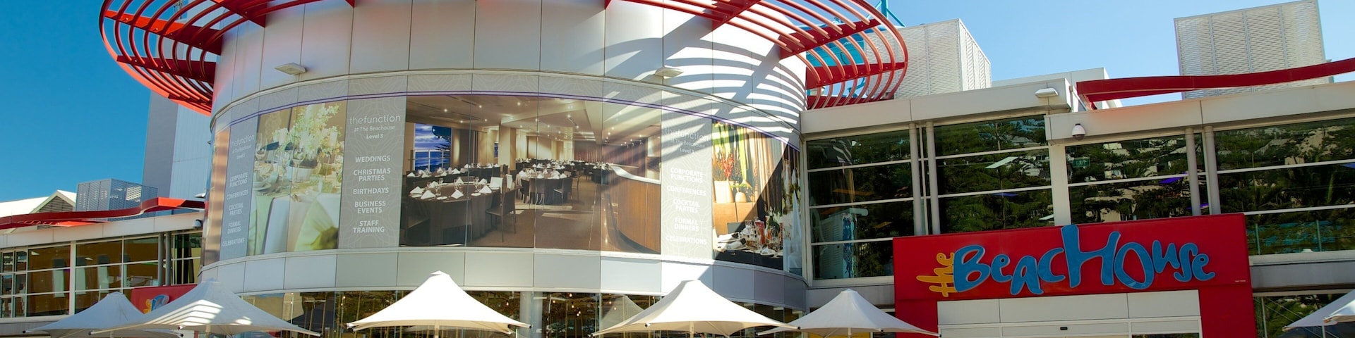 The Beachhouse que inclui arquitetura moderna