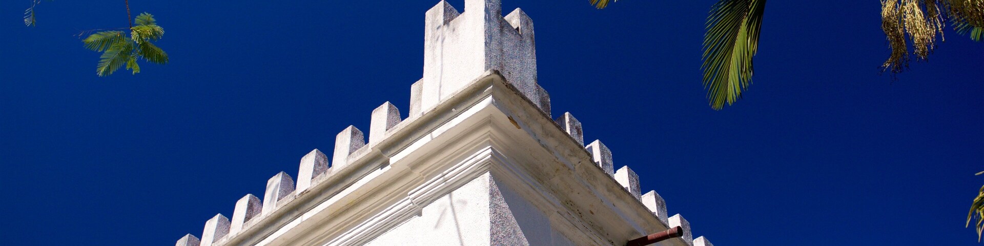 Angra dos Reis City Hall featuring heritage elements