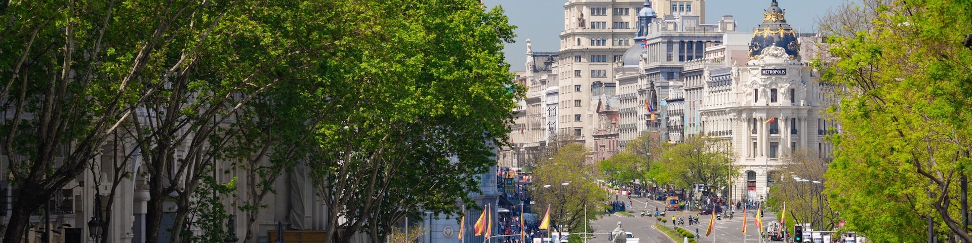Gran Via Street featuring a city