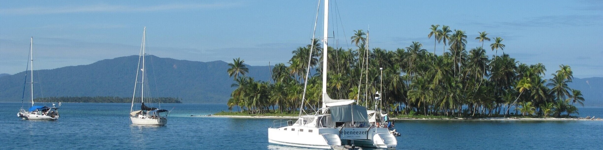 Contadora Island is such a beautiful place to visit and is well worth spending a day - take in fantastic snorkeling, whale watching or sitting on the beach relaxing taking in the views! www.panamaroadrunner.com