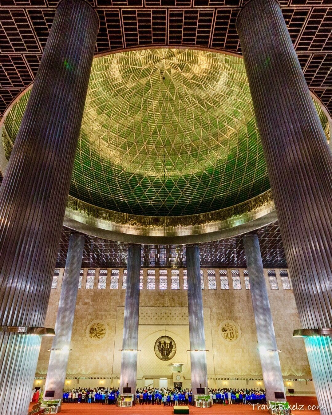 Istiqlal Mosque, (Independence Mosque) in Jakarta, Indonesia is the largest mosque in SoutheastAsia. This national mosque of Indonesia was built to commemorate Indonesian independence and named "Istiqlal", an Arabic word for "independence". The mosque was opened to the public 22 February 1978. #indonesia #jakarta #architecture #istiklalmosque #mosque #ceiling