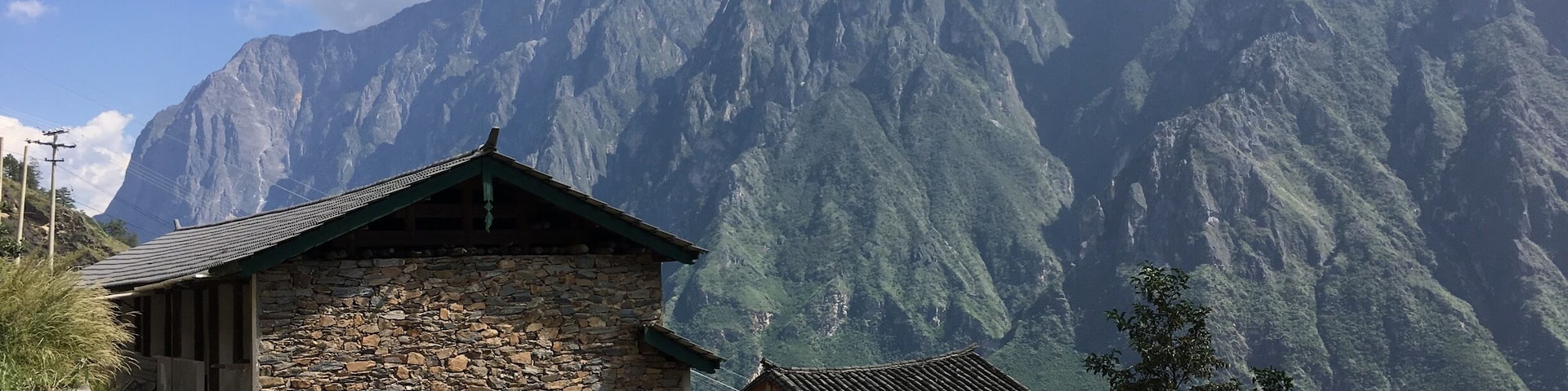A local house along our hike at Haba Snow Mountains #instone