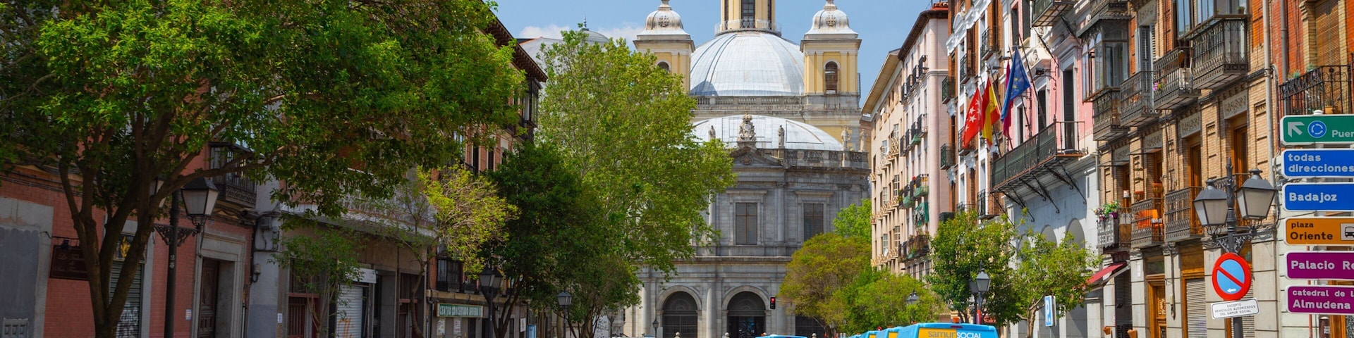 Royal Basilica of San Francisco el Grande showing heritage architecture