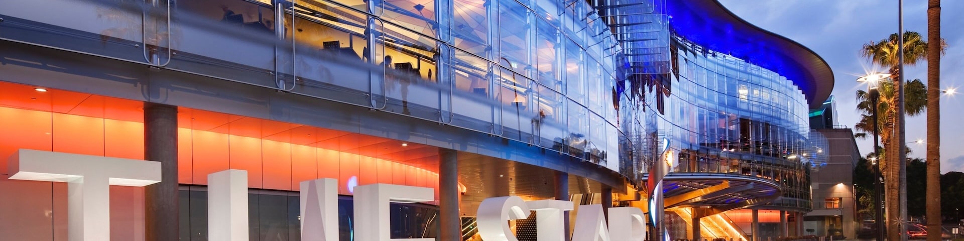 Star Casino showing a sunset and signage