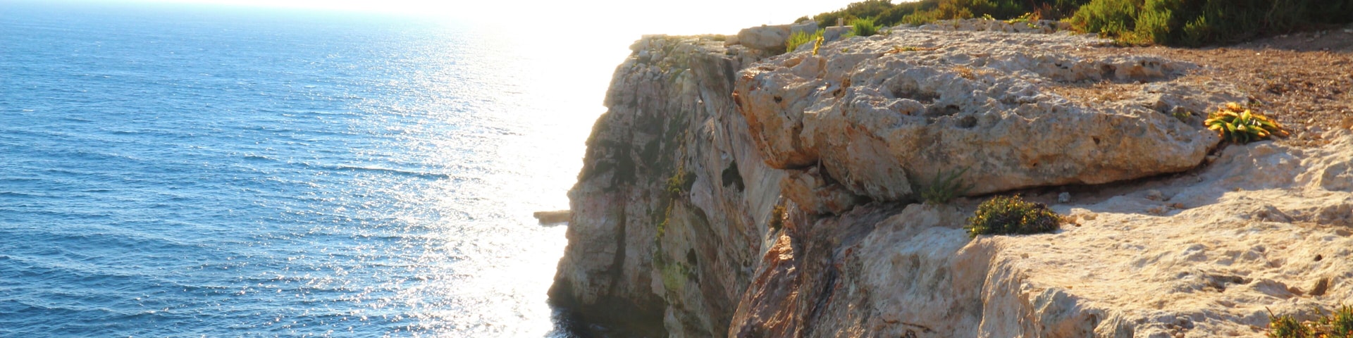 Birżebbuġa Cliffs