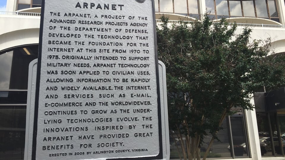 See where the Internet was created! This relatively nondescript building in Rosslyn is where a team in the Department of Defense built the foundation of the Internet from 1970-1975. This plaque was only recently constructed in 2008.