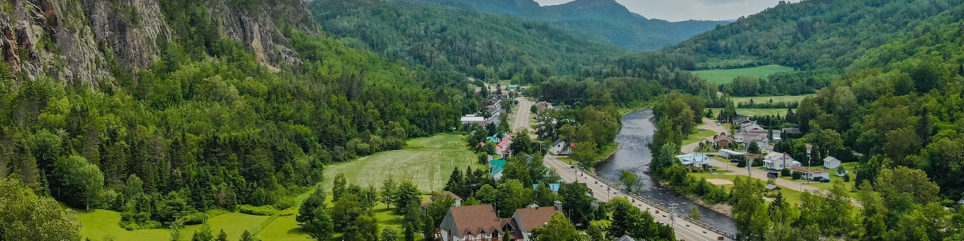Petit-Saguenay which includes landscape views and a small town or village