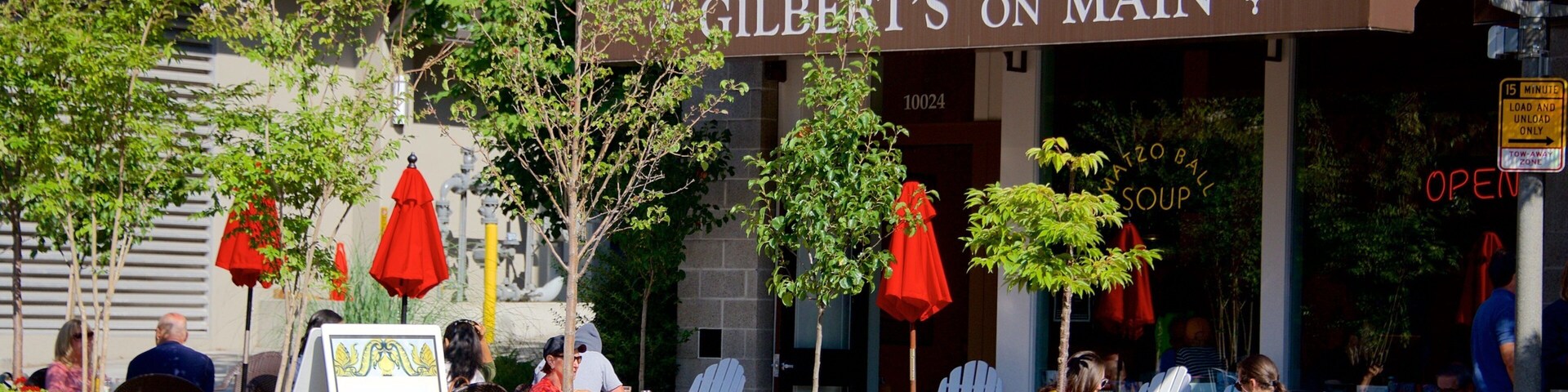 Old Bellevue which includes cafe lifestyle and street scenes