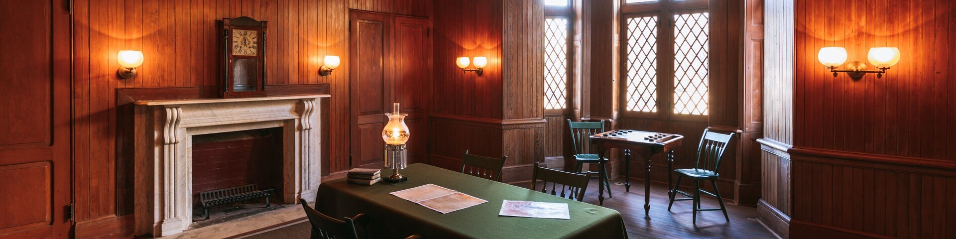 President Lincoln\'s Cottage showing heritage elements and interior views