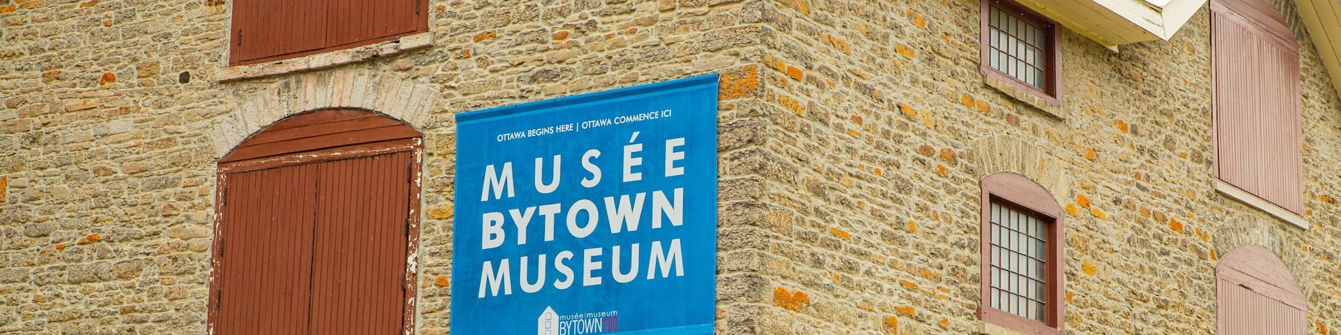 Bytown Museum which includes heritage elements and signage