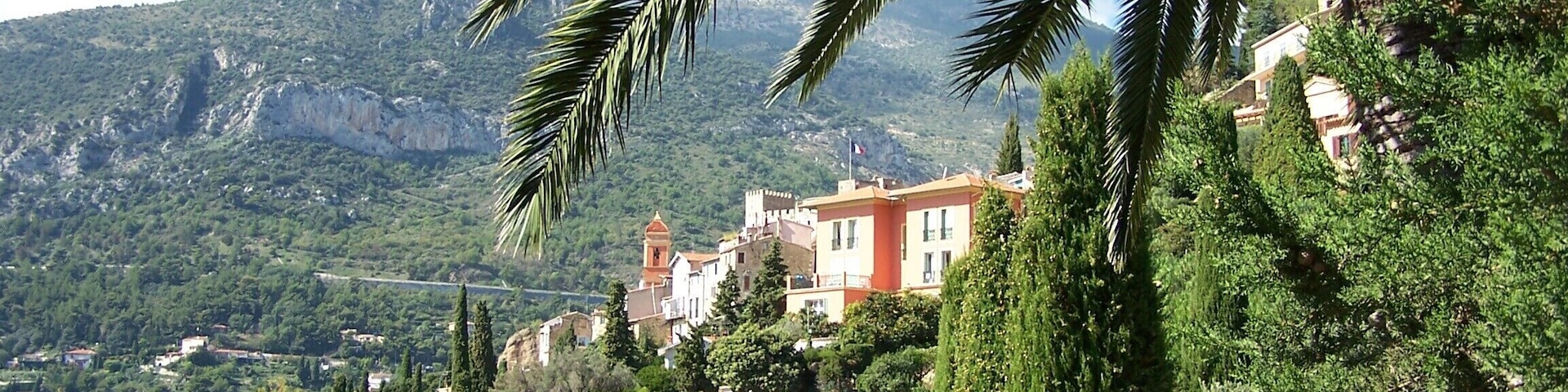Roquebrune unter Palmen