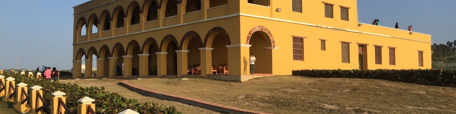 Castillo de Salgar. An strategic place where was controlled the arrival of ships and goods from abroad through the Caribbean Sea. Currently works as a restaurant and venue.