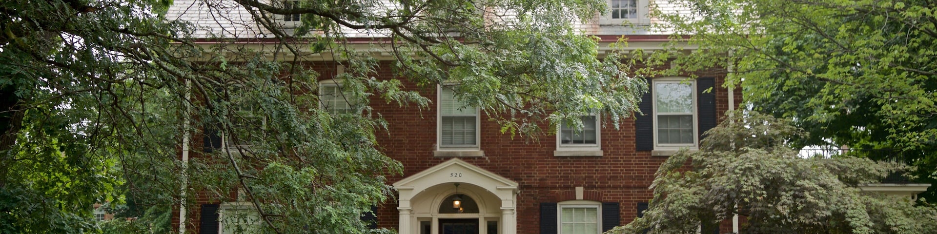 Heritage Hill Historic District que inclui uma casa